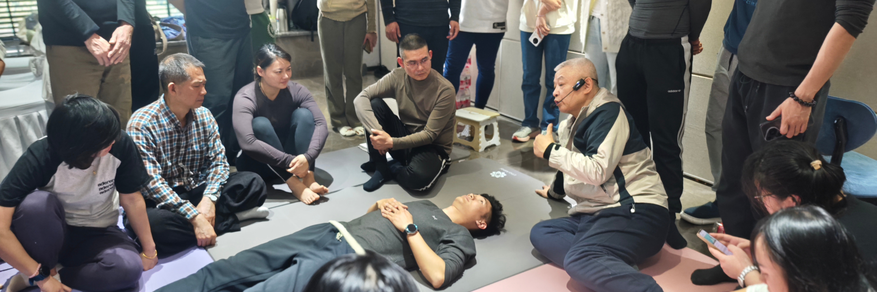 Manual Therapy for Soft Tissue Injuries with Master Jianmin Li